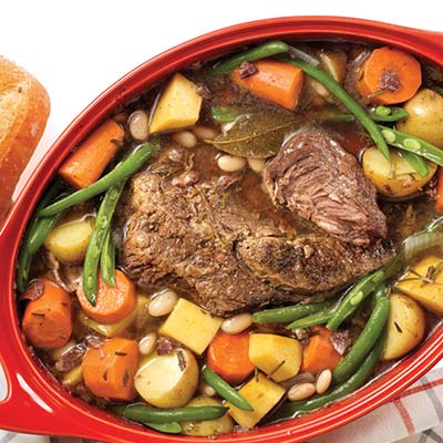 Pot-au-feu au vin rouge et au romarin - marchestradition