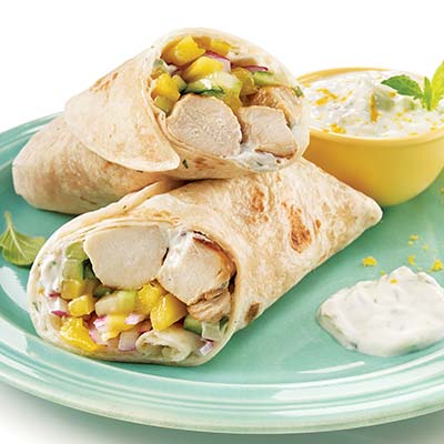Chicken shish taouk wrap with herbed yogurt sauce - Les Marchés Traditions